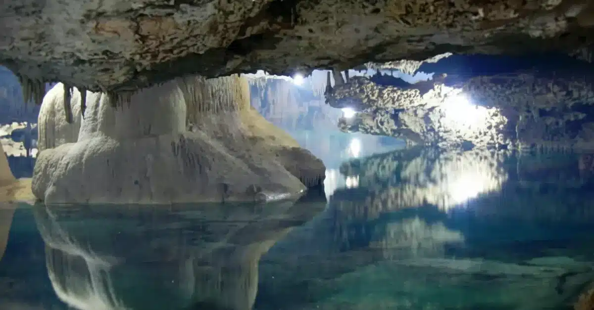 Stunning Discovery: Massive Hidden Ocean Found Deep Inside Earth ...